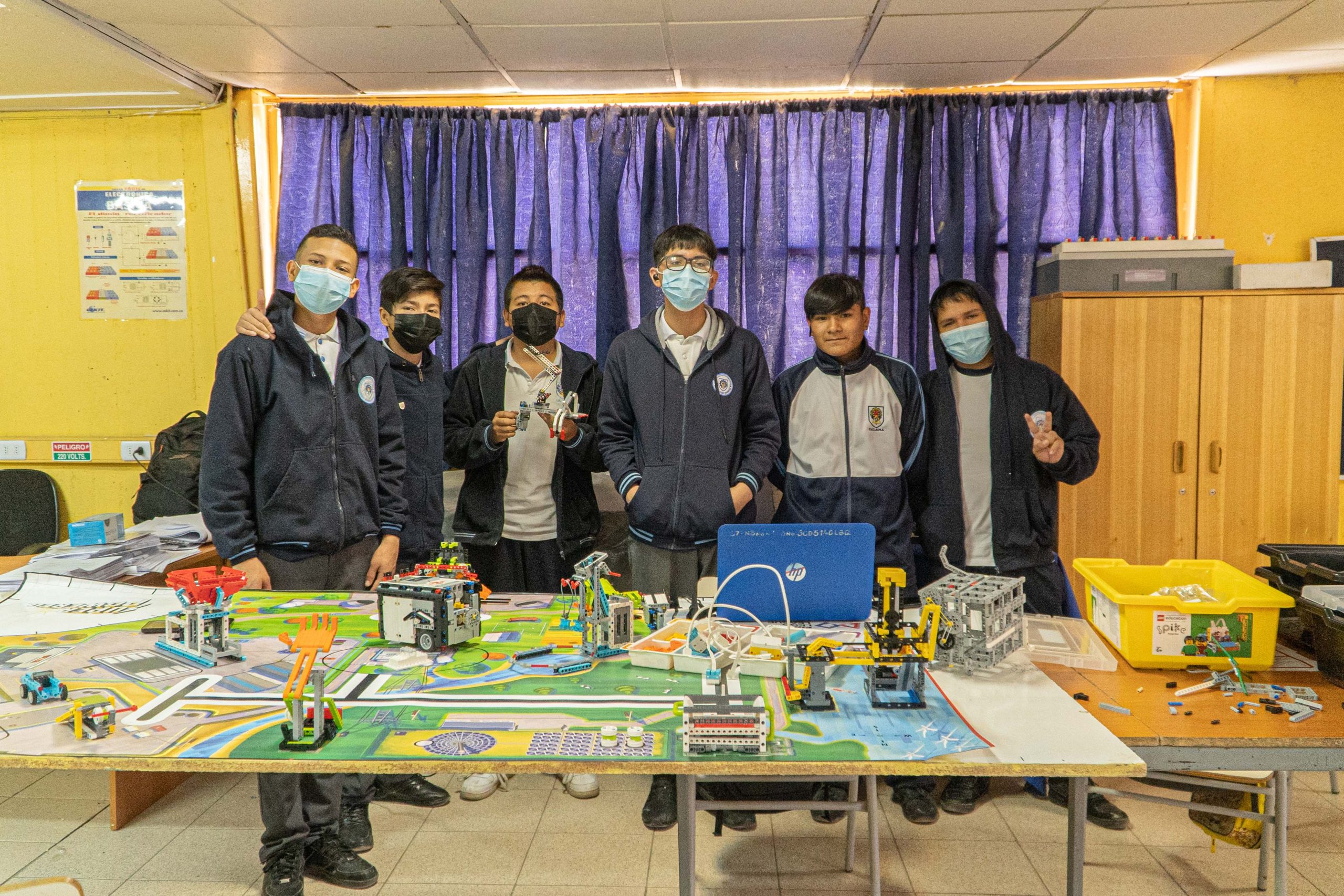 EL LICEO BICENTENARIO POLITÉCNICO “CESÁREO AGUIRRE GOYENECHEA ...